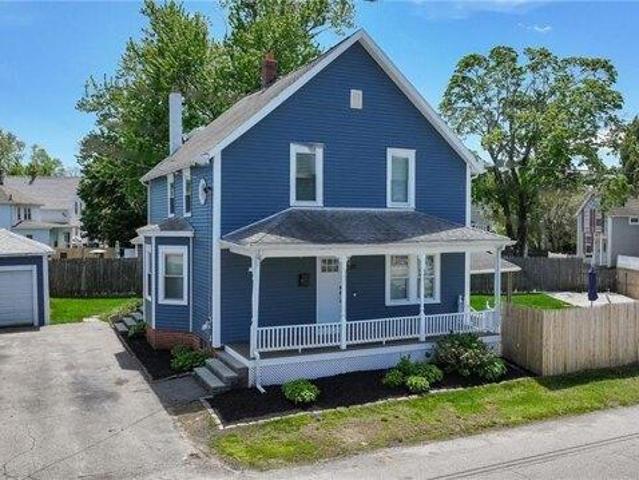 house with 3 bedroom, East Providence RI ES103221947