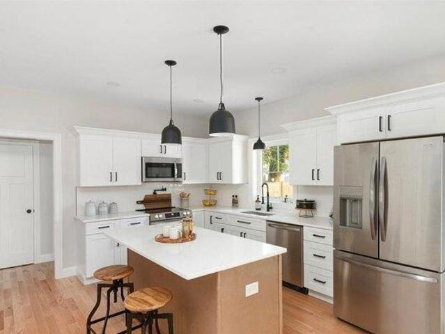 house with 3 bedroom, East Providence RI ES104808026