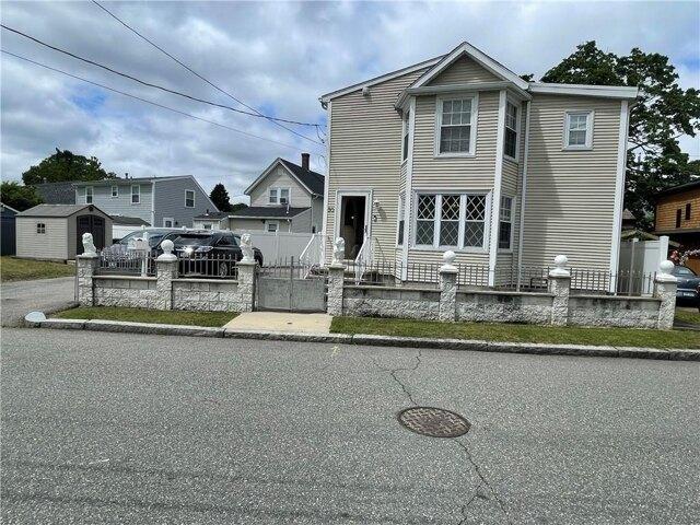 house with 3 bedroom, East Providence RI ES105142261