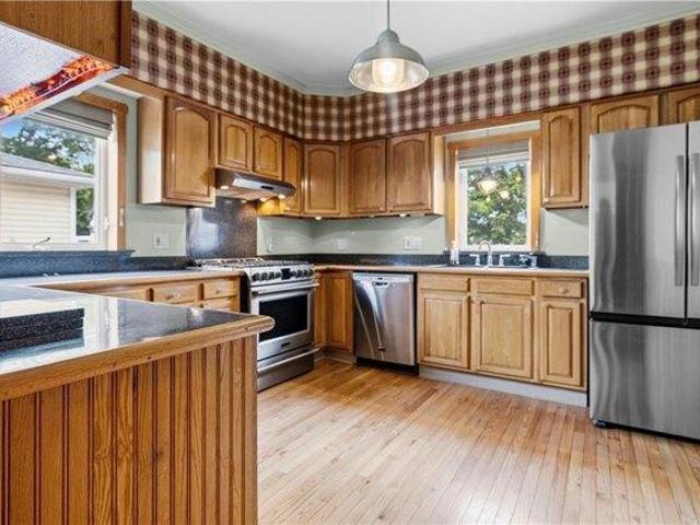 house with 3 bedroom, East Providence RI ES105173030