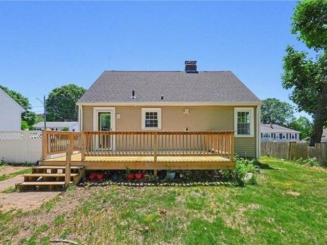 house with 3 bedroom, East Providence RI ES105206336