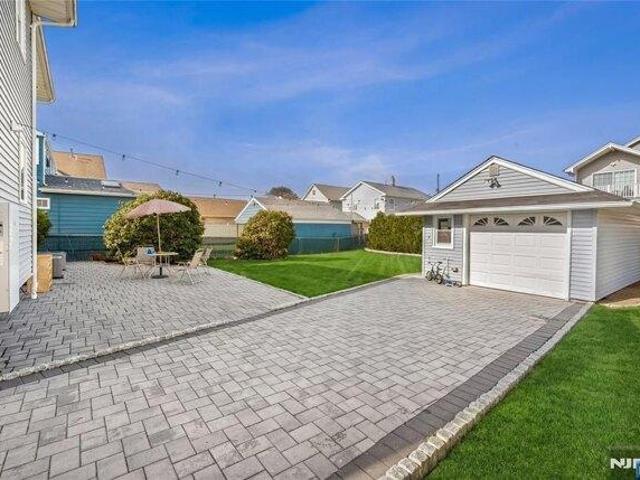 house with 3 bedroom, East Rutherford NJ DS104152295