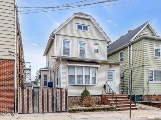 house with 3 bedroom, East Rutherford NJ ES103600383