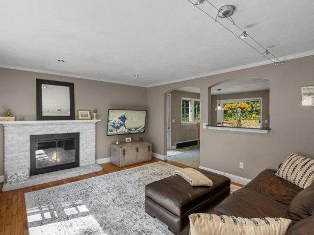house with 3 bedroom, East Sandwich MA DS104352793