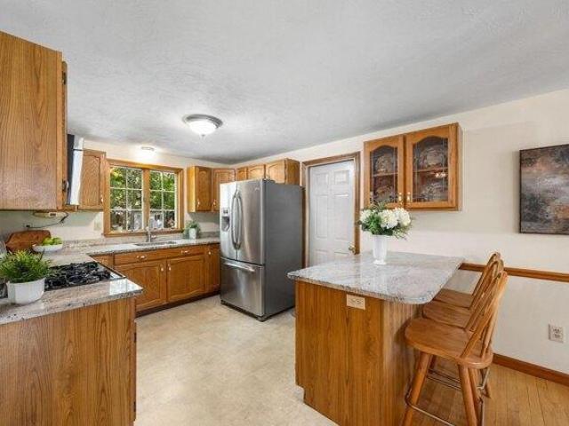house with 3 bedroom, East Sandwich MA ES105095291