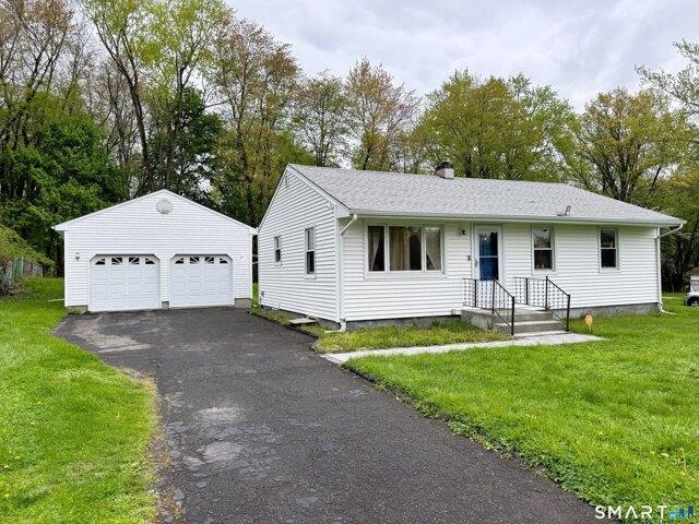 house with 3 bedroom, East Windsor CT DLS102778944