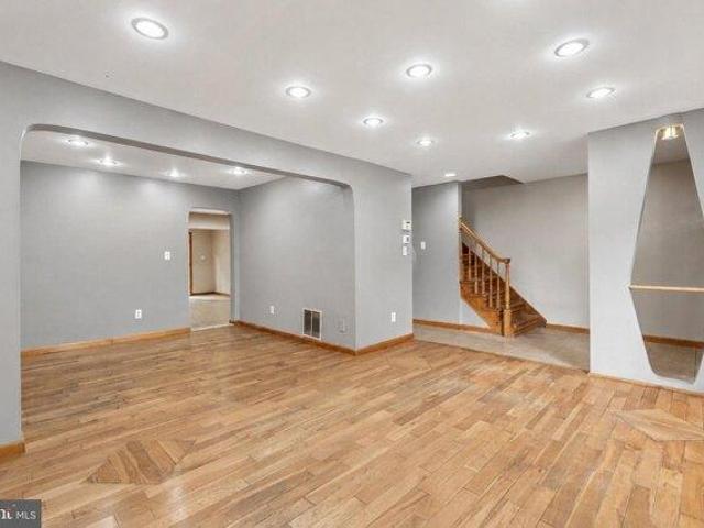 house with 3 bedroom, East Windsor NJ ES105176392