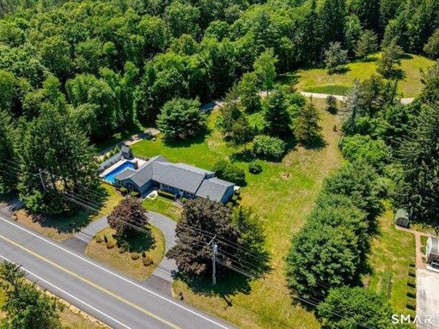 house with 3 bedroom, Eastford CT ES103929952
