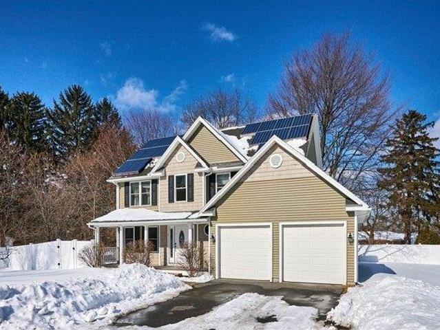 house with 3 bedroom, Easthampton MA DLS102477029