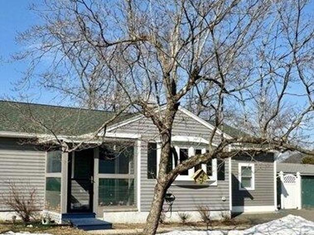 house with 3 bedroom, Easthampton MA DS102531548