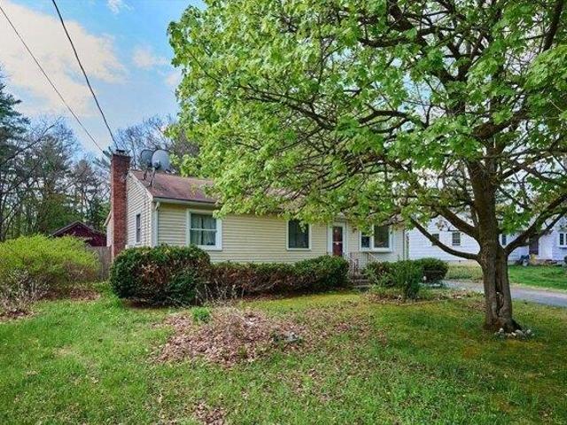 house with 3 bedroom, Easthampton MA DS103807732