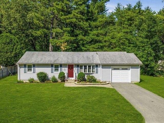 house with 3 bedroom, Easthampton MA ES103439988