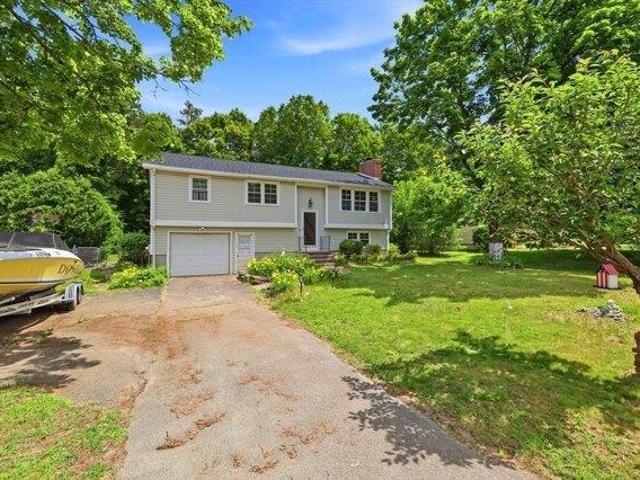 house with 3 bedroom, Easthampton MA ES105126769