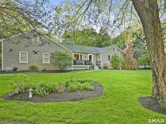 house with 3 bedroom, Easton CT ES104114770
