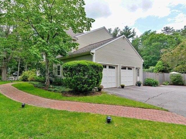 house with 3 bedroom, Easton MA DLS102762887