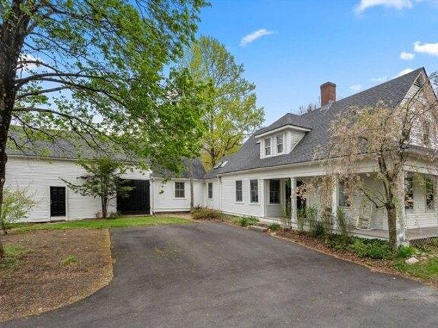 house with 3 bedroom, Easton MA DS102411823