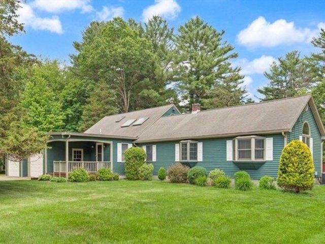 house with 3 bedroom, Easton MA DS104187988