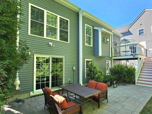 house with 3 bedroom, Easton MA ES105060288