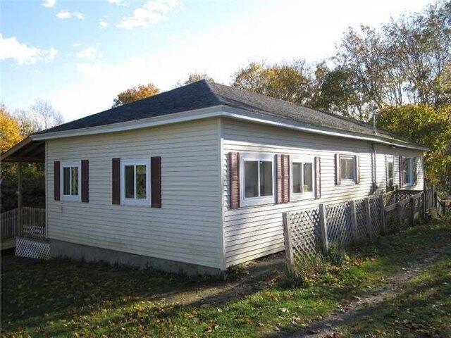 house with 3 bedroom, Eastport ME DLS102027024