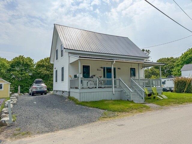 house with 3 bedroom, Eastport ME DS104296250