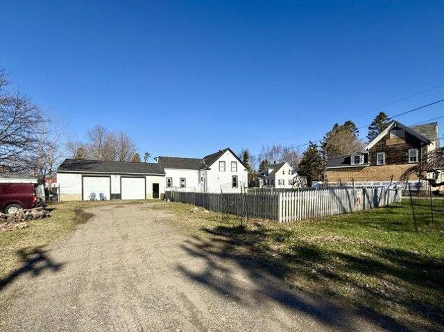 house with 3 bedroom, Eastport ME ES103184952