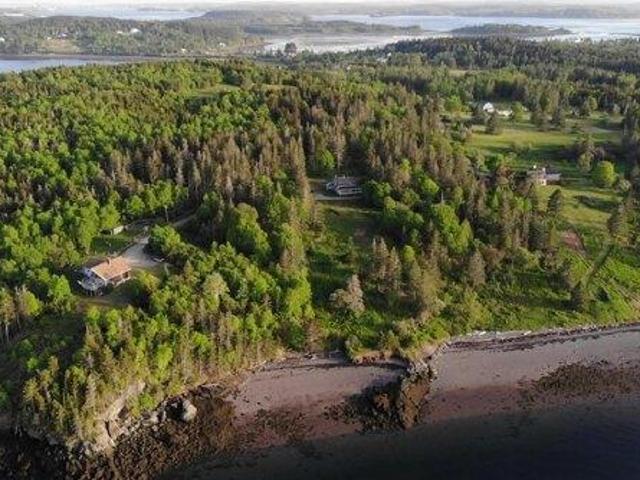 house with 3 bedroom, Eastport ME ES104807672