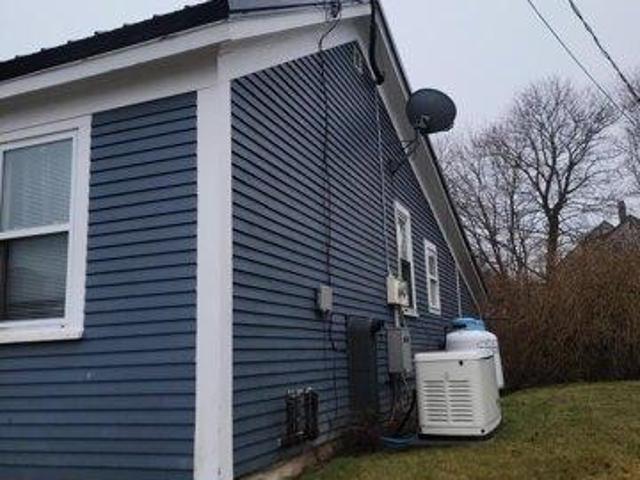 house with 3 bedroom, Eastport ME ES105116737