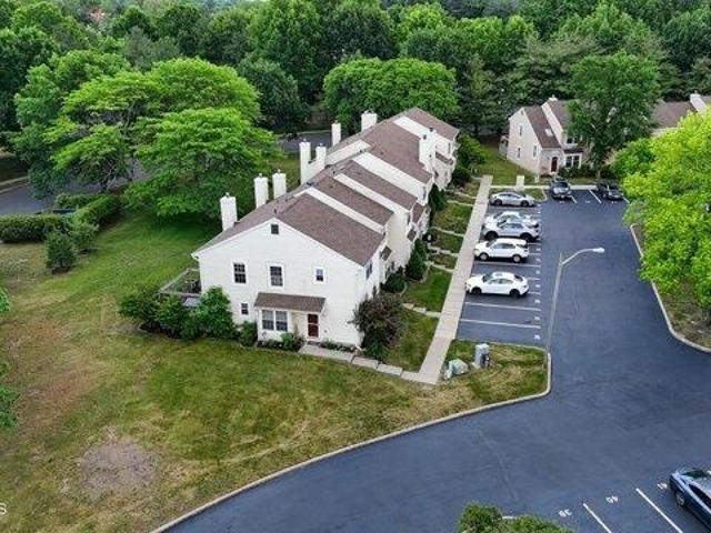 house with 3 bedroom, Eatontown NJ ES103666649