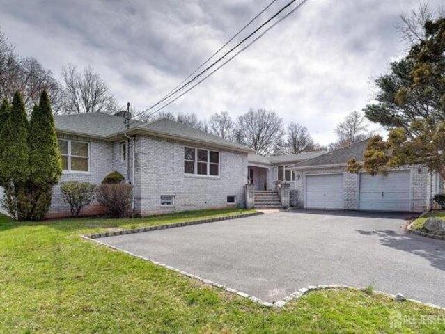 house with 3 bedroom, Edison NJ DLS102560594