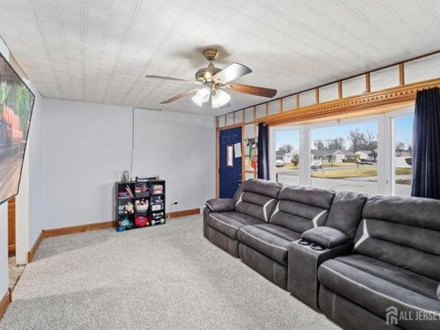house with 3 bedroom, Edison NJ DS101800808