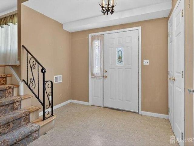 house with 3 bedroom, Edison NJ DS102253944