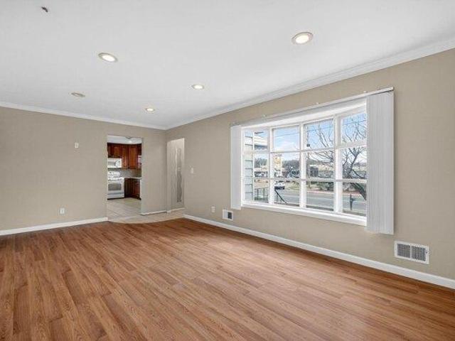 house with 3 bedroom, Edison NJ ES105190684