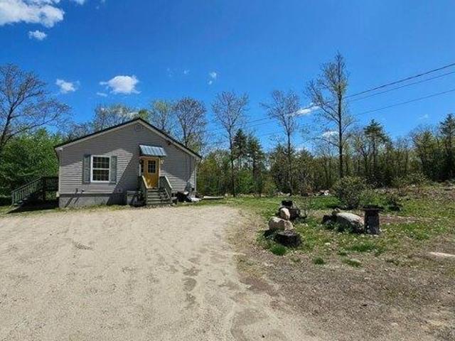 house with 3 bedroom, Effingham NH ES103036362