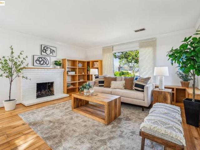 house with 3 bedroom, El Cerrito CA DS88673152
