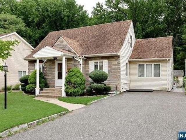 house with 3 bedroom, Elmwood Park NJ DS104445099