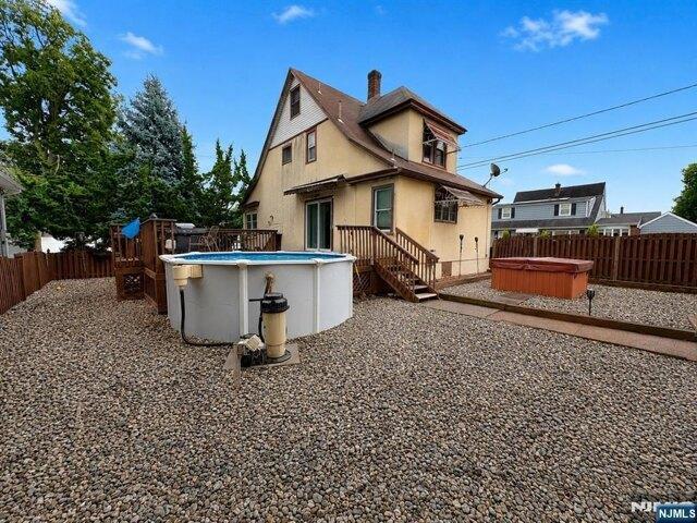 house with 3 bedroom, Elmwood Park NJ ES104481183