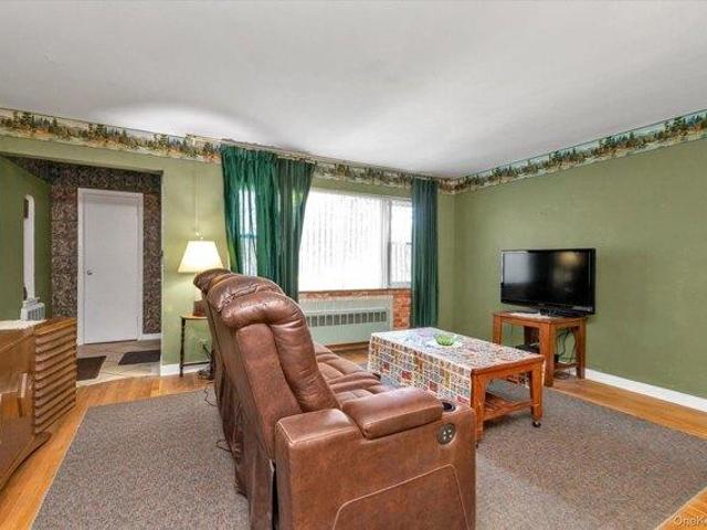 house with 3 bedroom, Elmont NY DS101780856