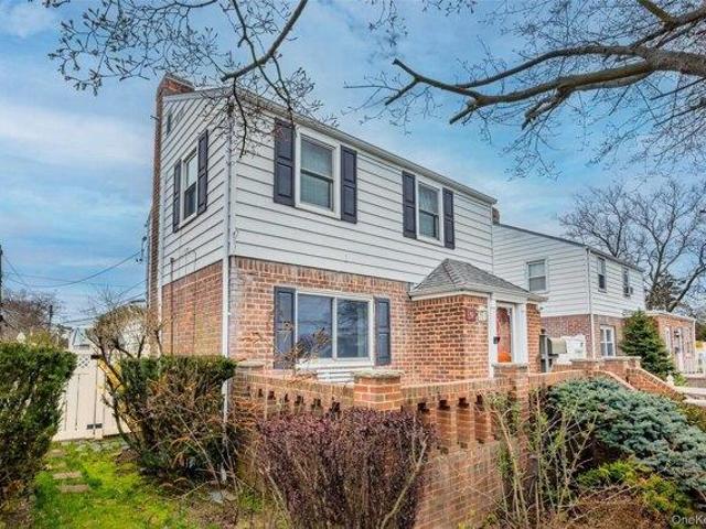 house with 3 bedroom, Elmont NY DS102281826