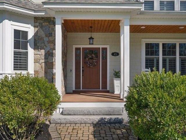 house with 3 bedroom, Eliot ME DLS102255314