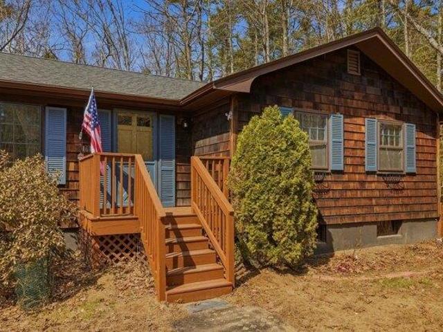 house with 3 bedroom, Eliot ME DS101933498