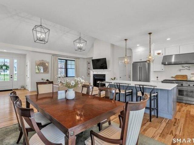 house with 3 bedroom, Ellington CT ES103128500