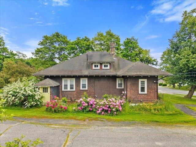 house with 3 bedroom, Ellsworth ME ES105145025