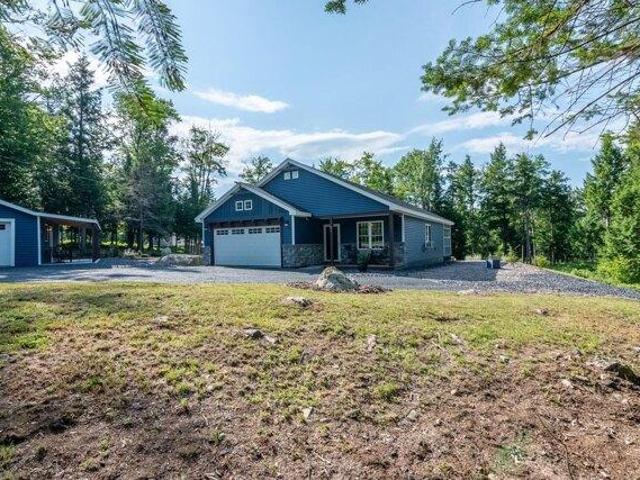 house with 3 bedroom, Embden ME DS104296673