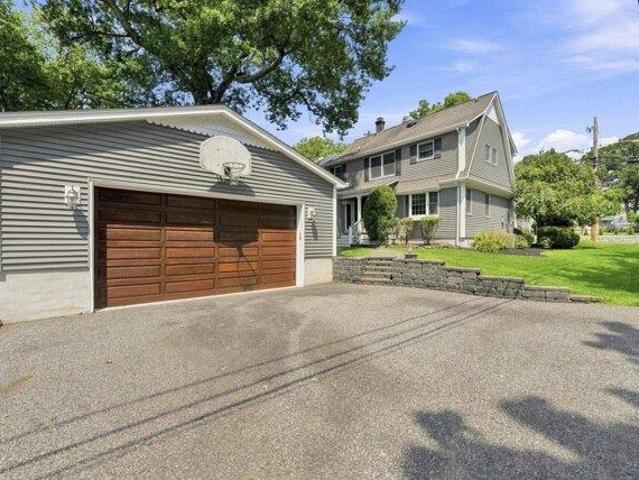 house with 3 bedroom, Emerson NJ ES104853514
