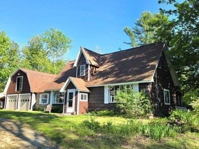 house with 3 bedroom, Enfield ME DS104011579