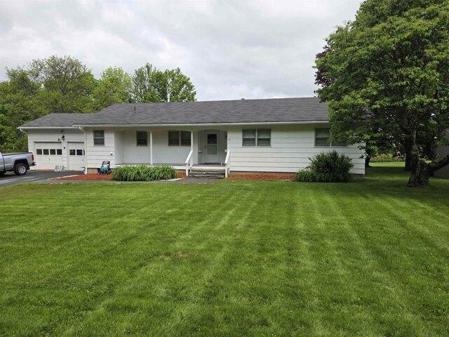 house with 3 bedroom, Enfield NH ES104352294