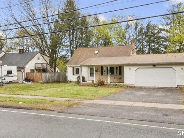 house with 3 bedroom, Enfield CT DLS102028027