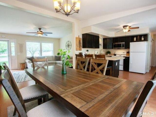 house with 3 bedroom, Enfield CT DS102561426