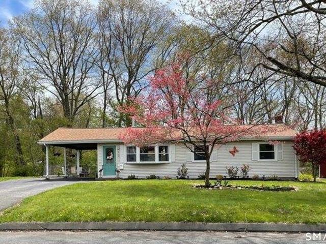 house with 3 bedroom, Enfield CT DS102584987