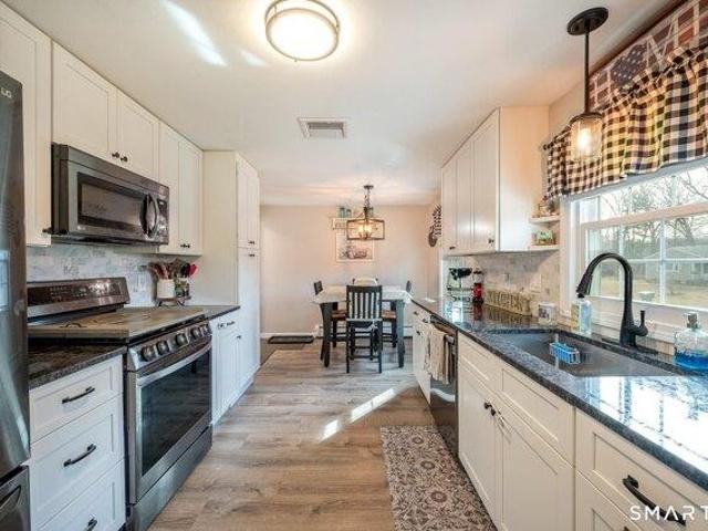 house with 3 bedroom, Enfield CT ES104441407